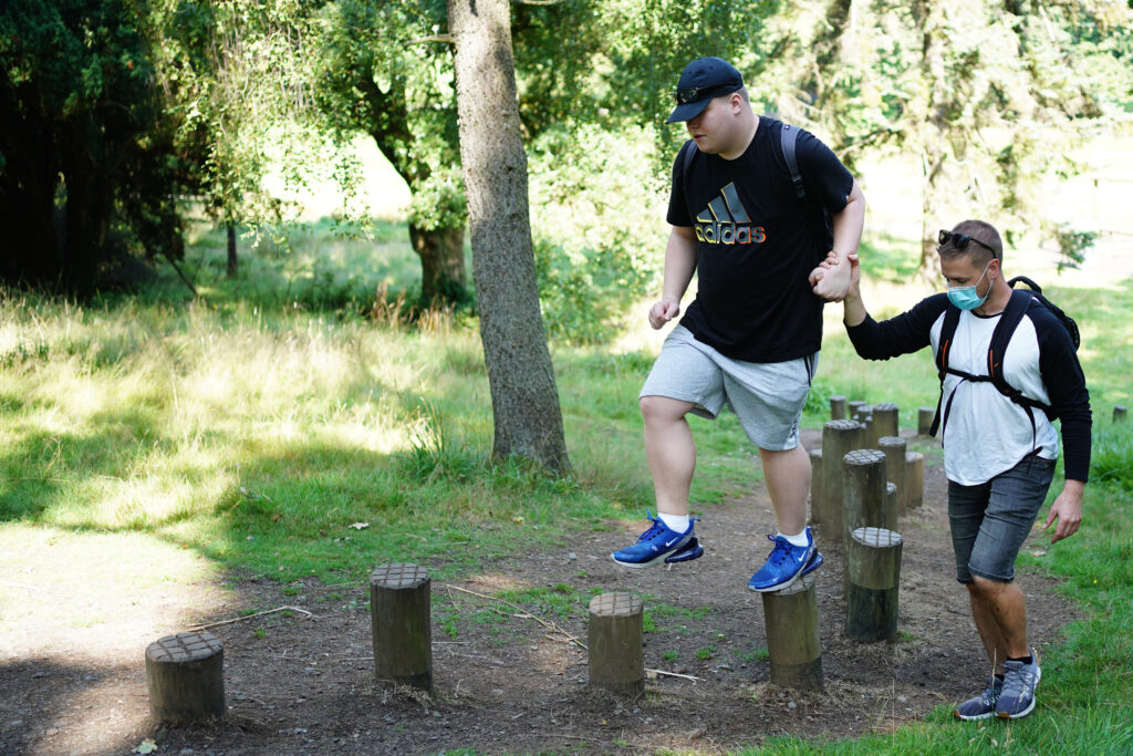 Why Work With Us - Carr Gomm